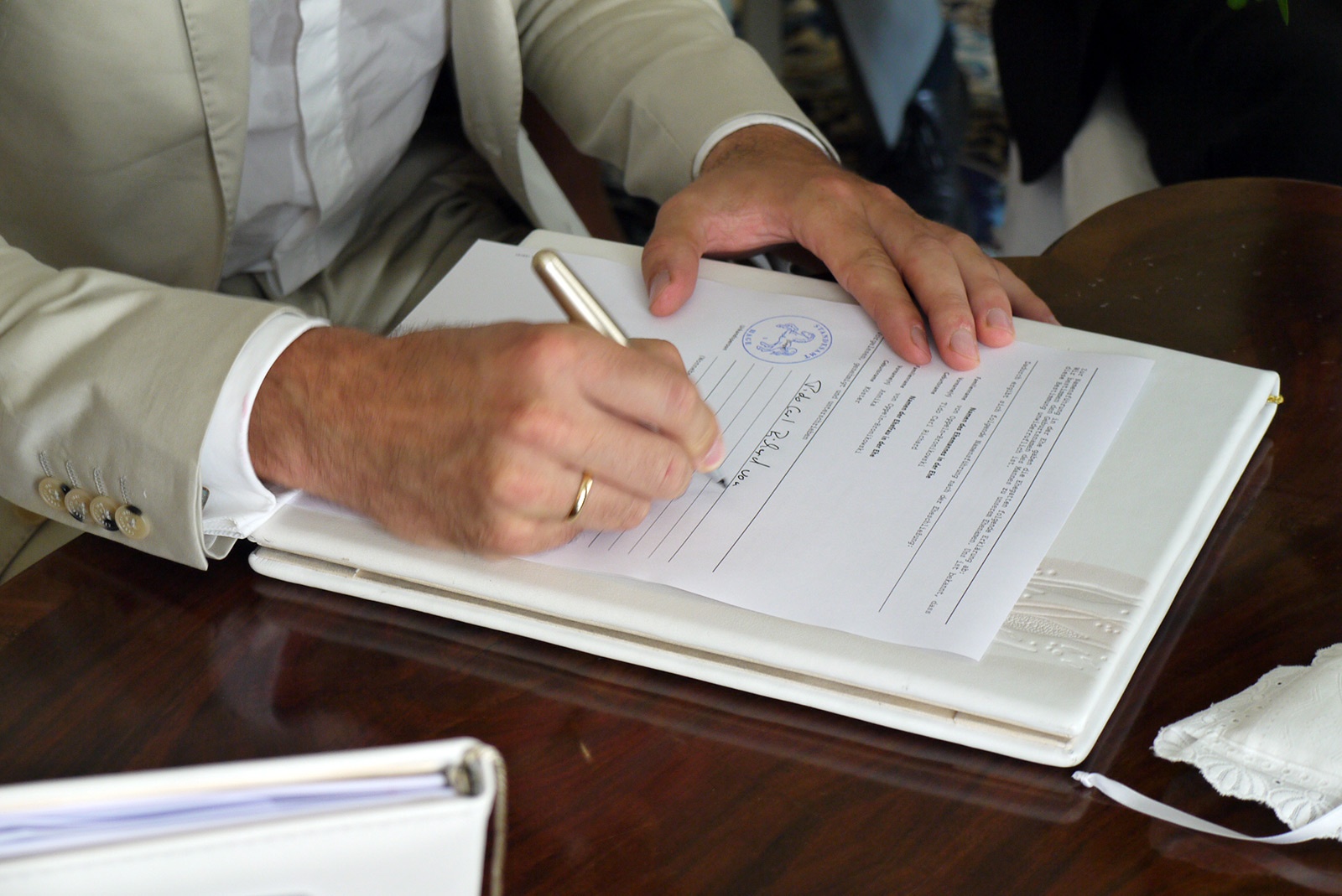 TROUW | BURG BERUM - HUWELIJKEN